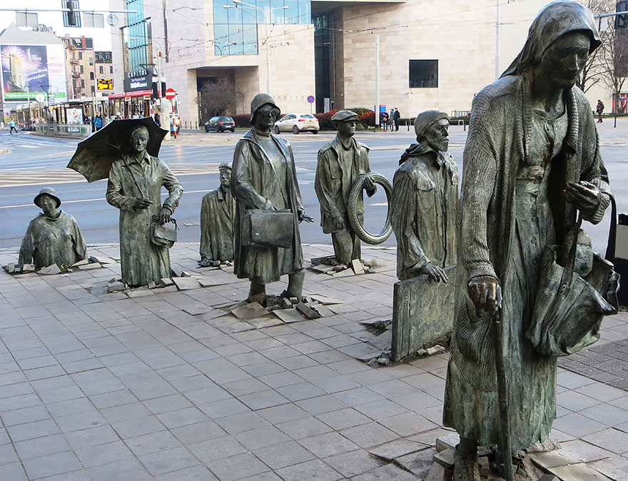 These Are The Top 25 Creative Sculptures And Statues In The World ...
