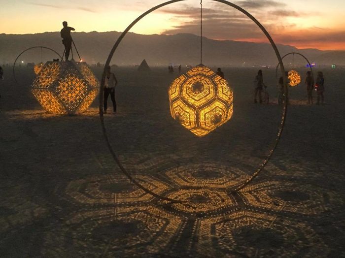 30 Wild and Crazy Photos from Burning Man Take You Deep Inside Its ...